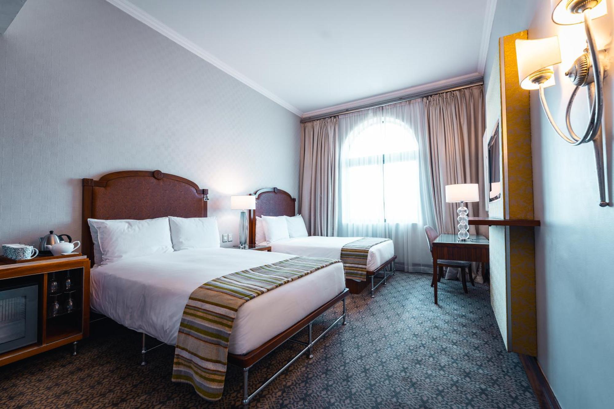 SOUTHERN SUN MONTECASINO JOHANNESBURG: LOW RATES, SAVE ON YOUR STAY